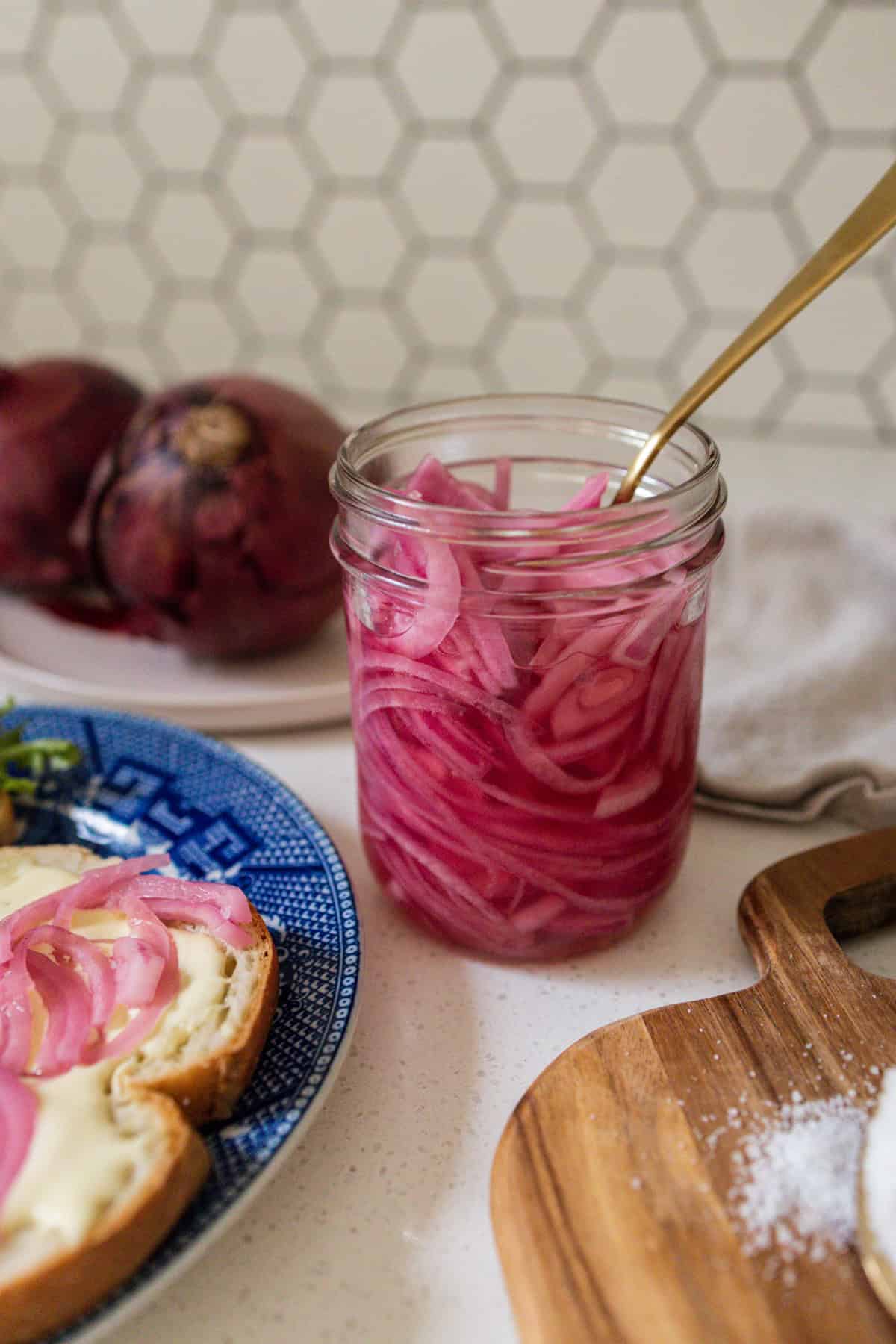 Quick Pickled Red Onions - sarahtherese.co
