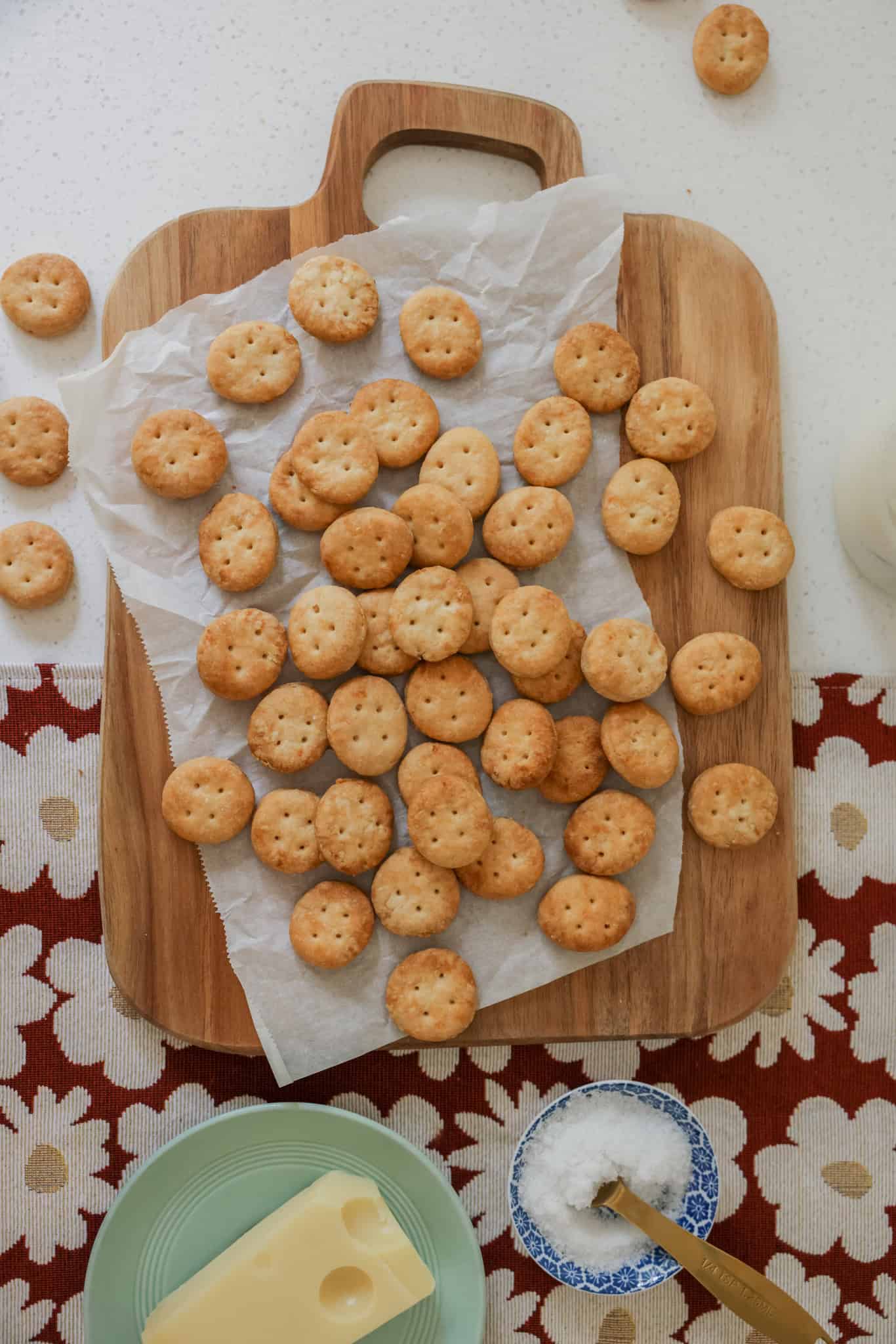 Ritz Sourdough Crackers - sarahtherese.co